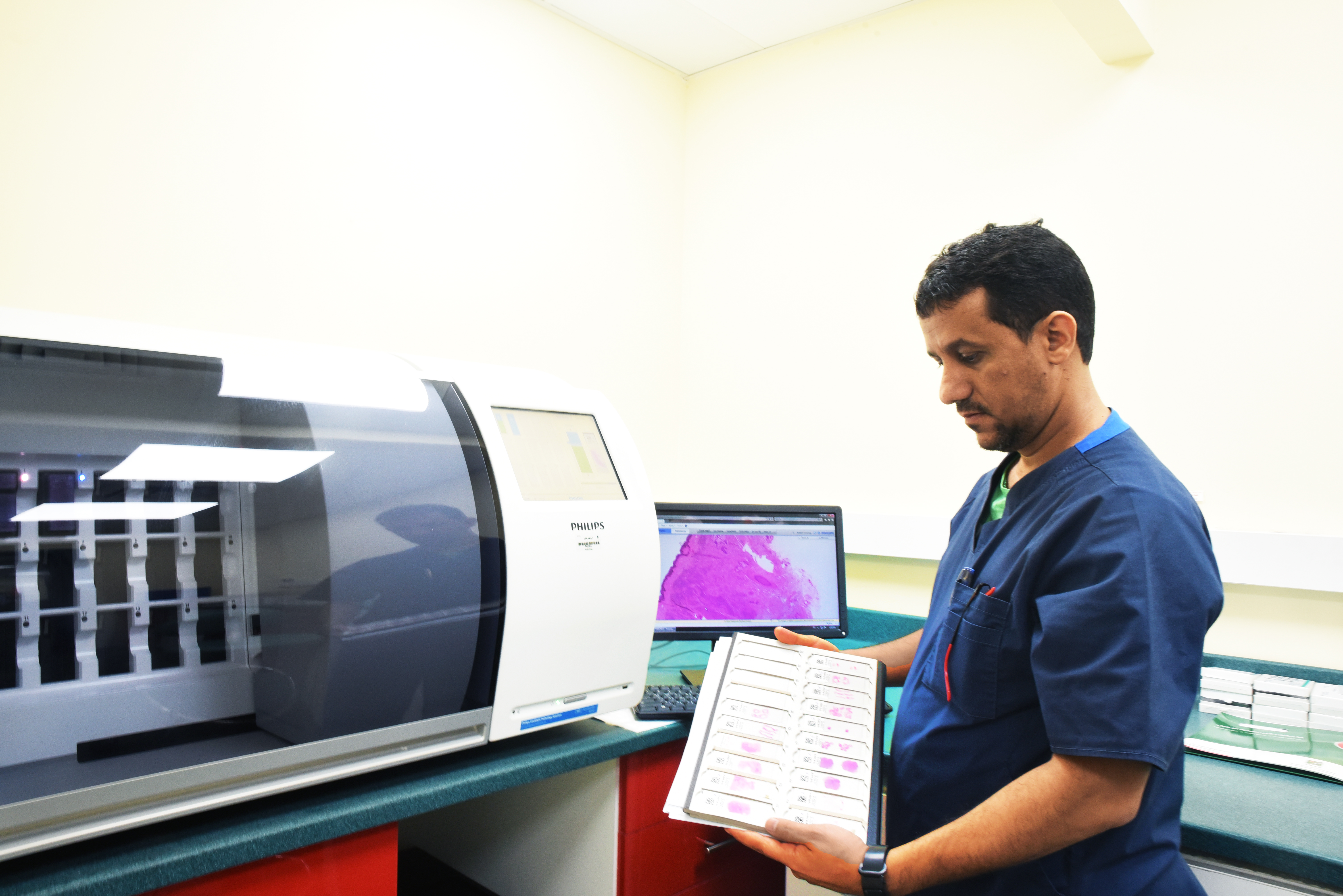 Philips teams up with Al Borg Laboratories on digital pathology - News ...
